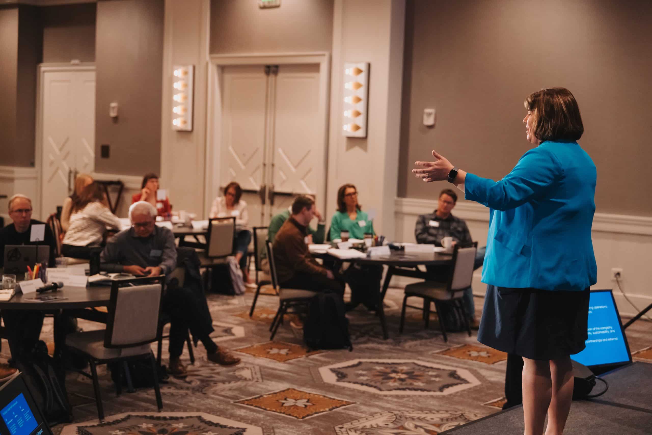 Identify Opportunities, Pinpoint Issues,& Avoid Surprisess | Scaling Leader